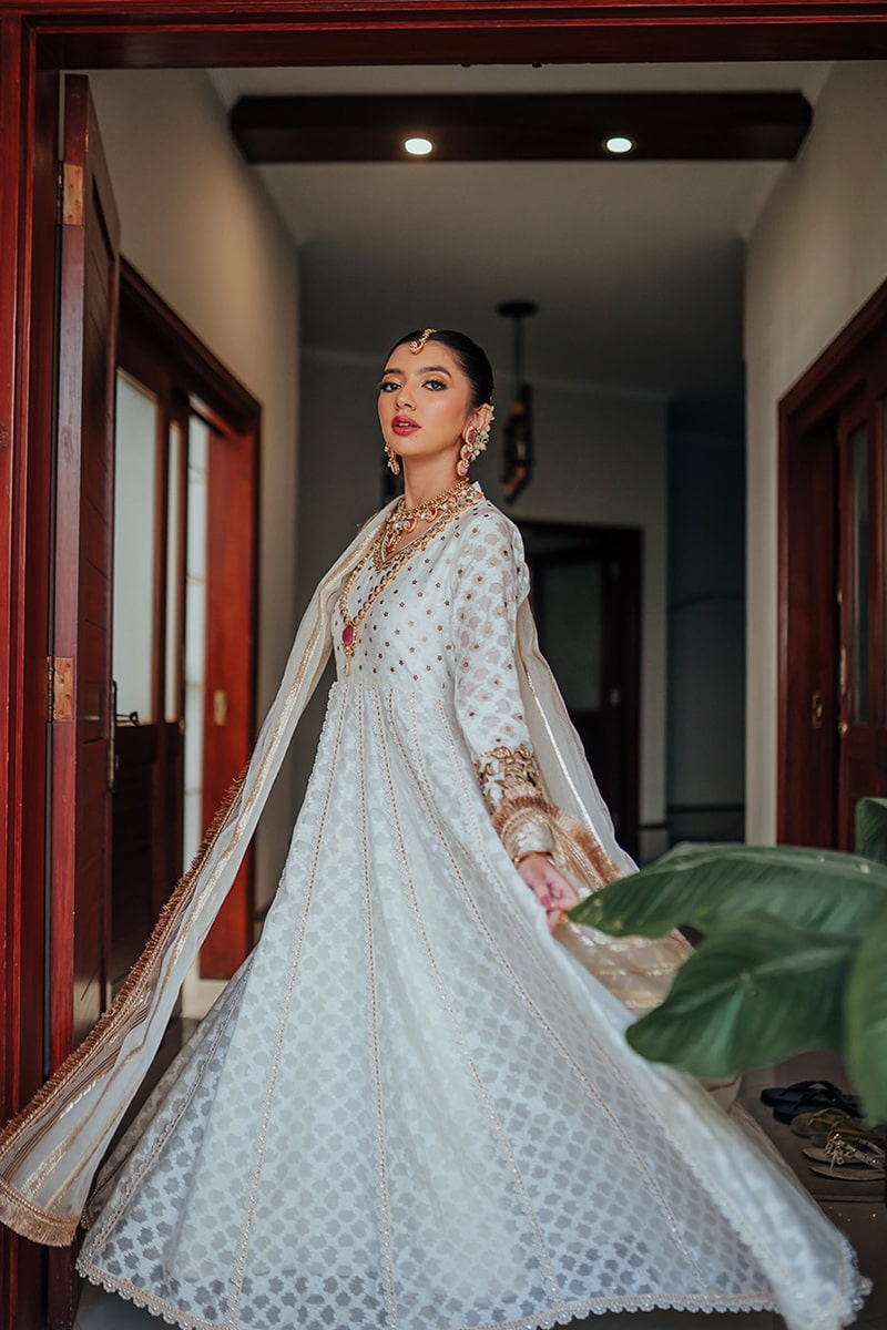 AI-0045 - Amna Iqbal